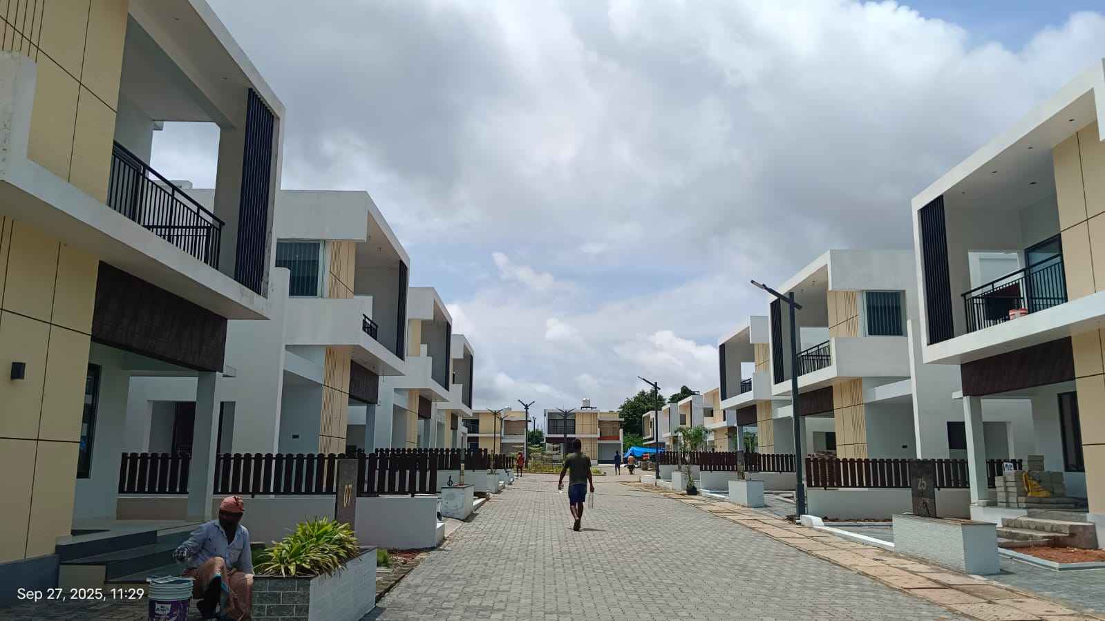 Ready to occupy 2 and 3 bhk Villas in Thrissur | Kalyan Prima